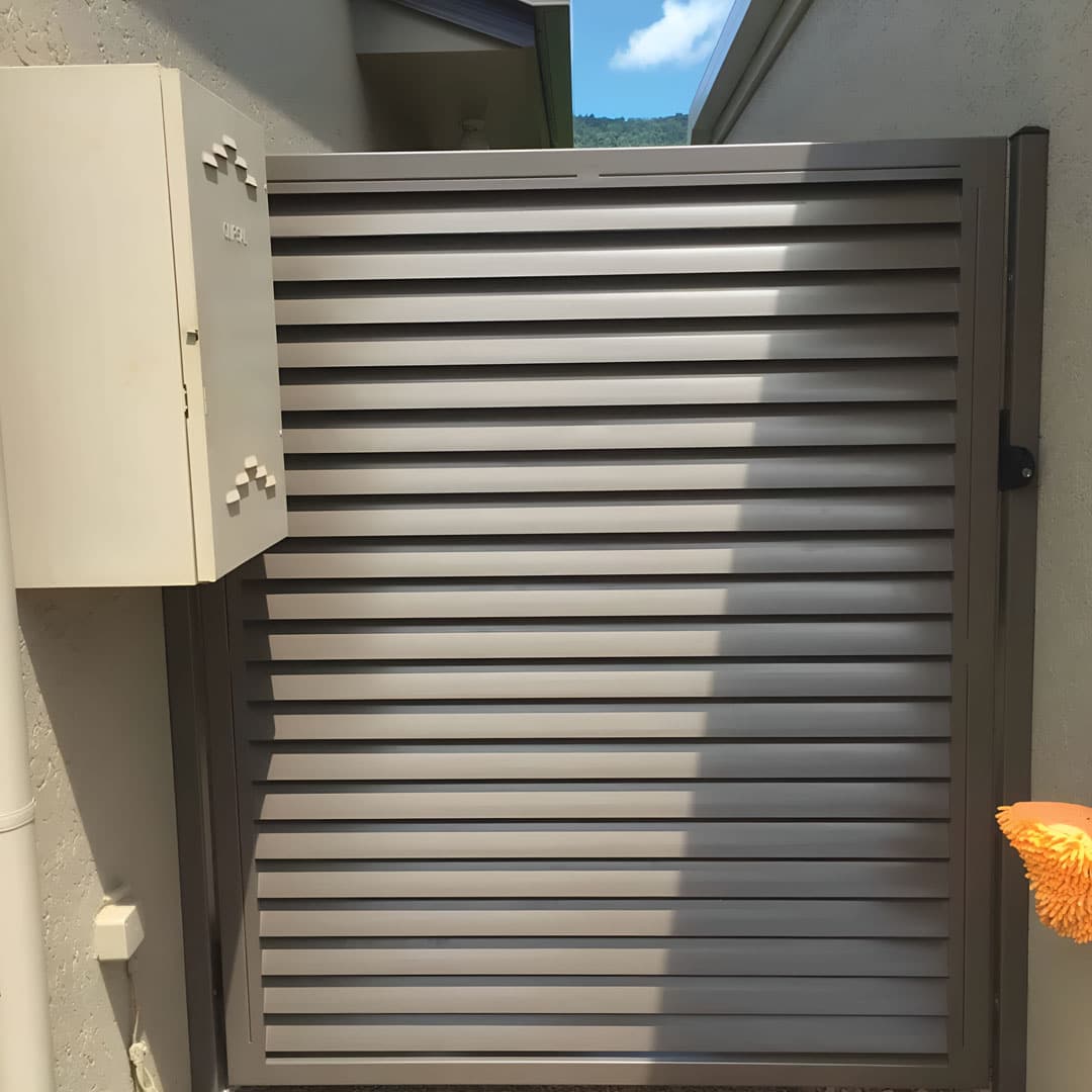 Slat Screening and Fencing | Arnel Fencing Warehouse